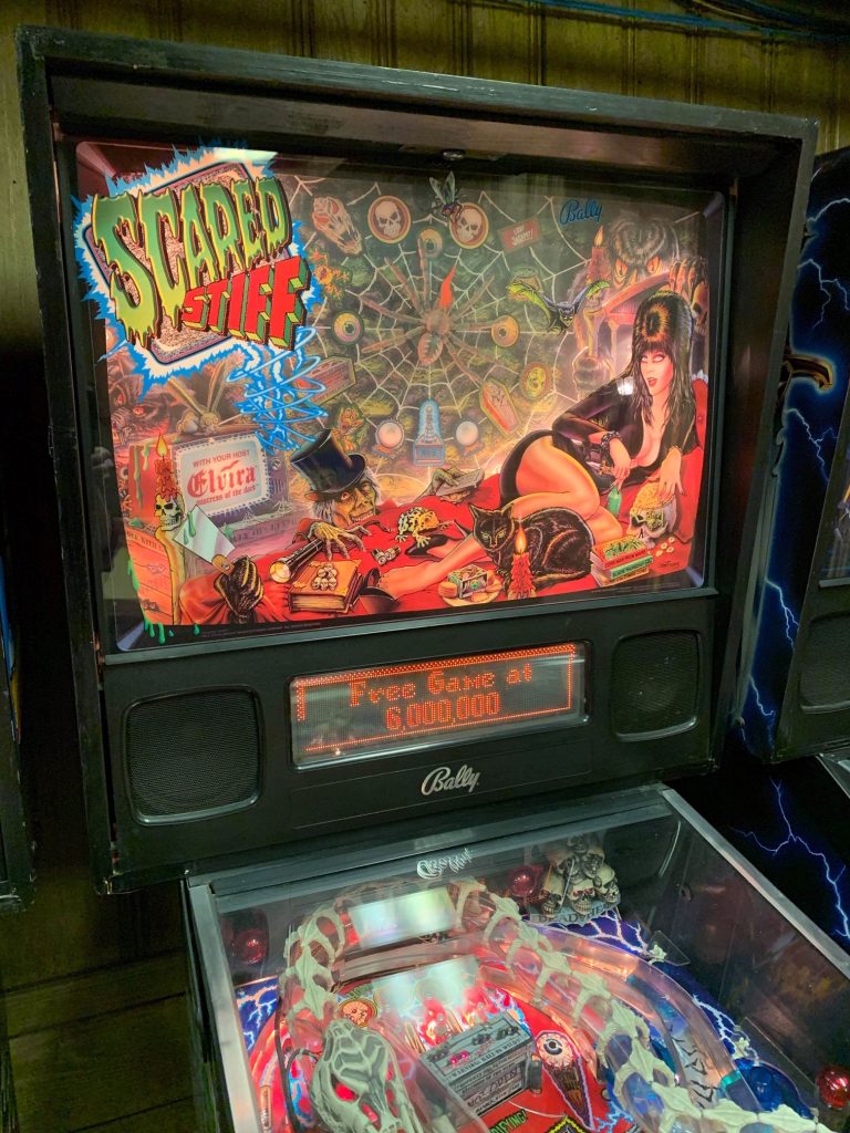 Bally Scared Stiff Pinball In Stock! | Endless Pinball